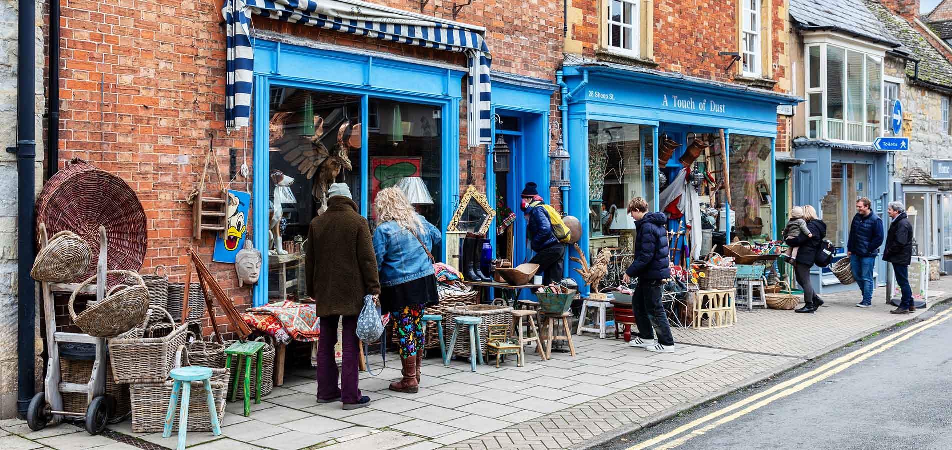 Shopping - Love Shipston