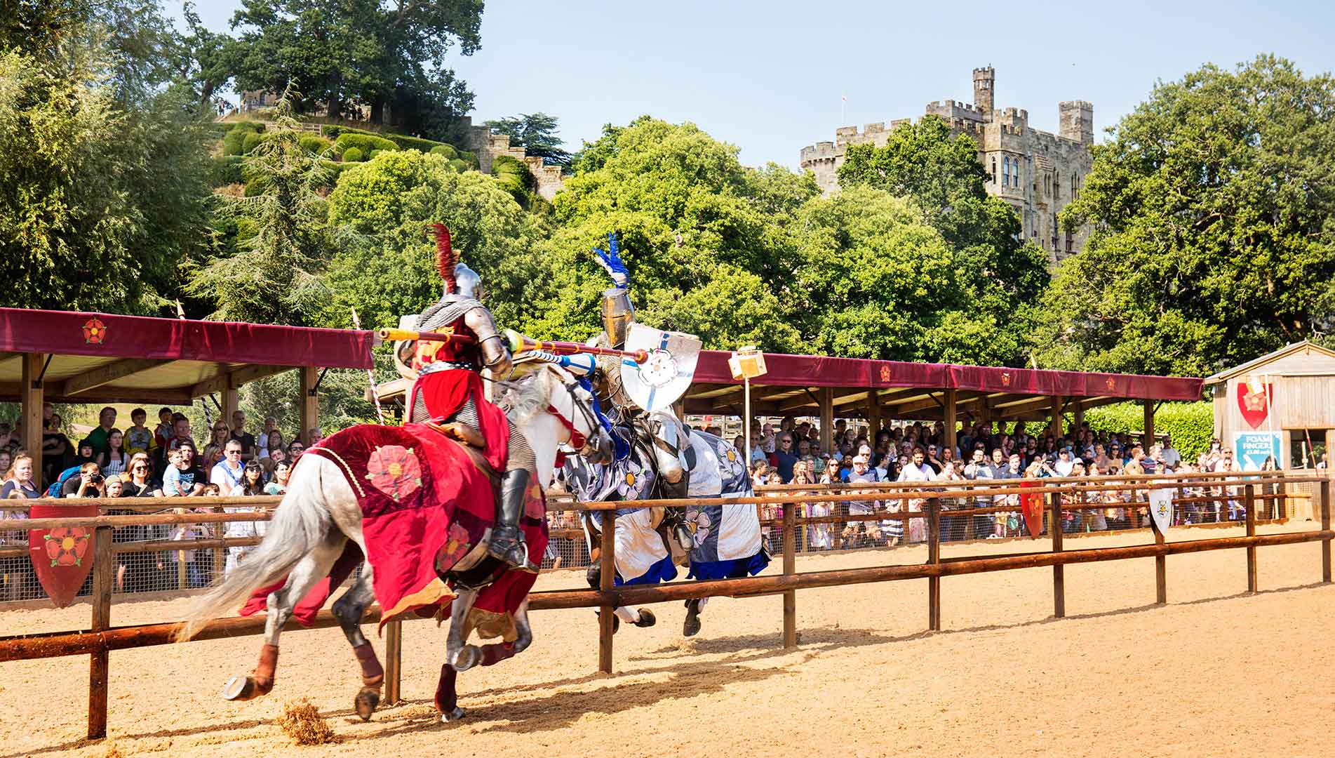 Warwick Castle - Love Shipston